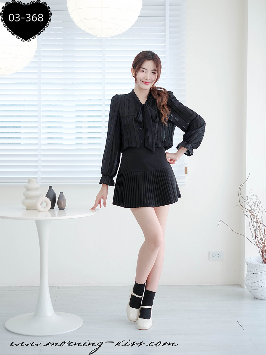 03-368 Bella Black Bowrothy